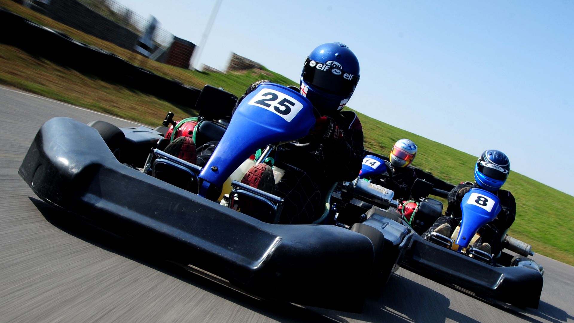 Thruxton Circuit - UK's Fastest Race Circuit - Thruxton Circuit