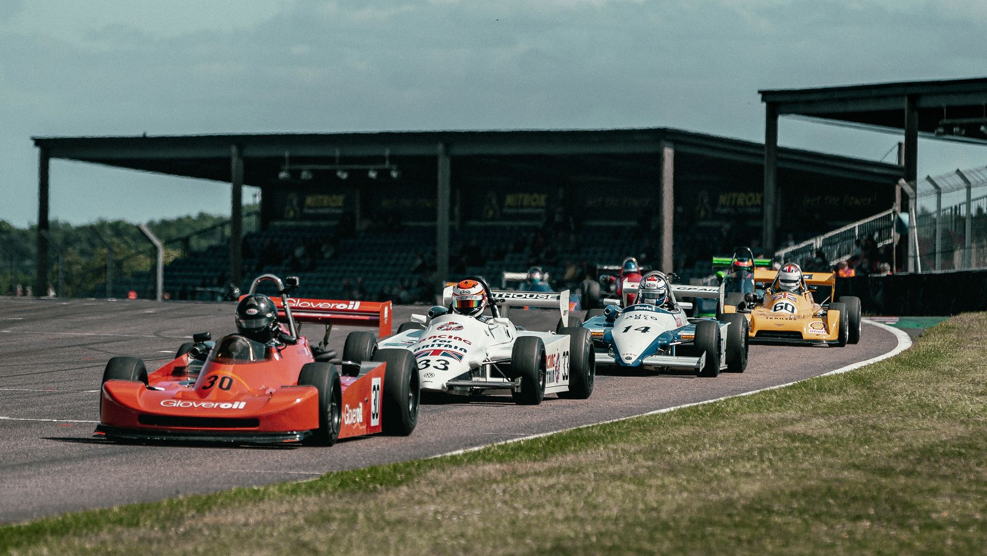 Thruxton Retro - Thruxton Circuit