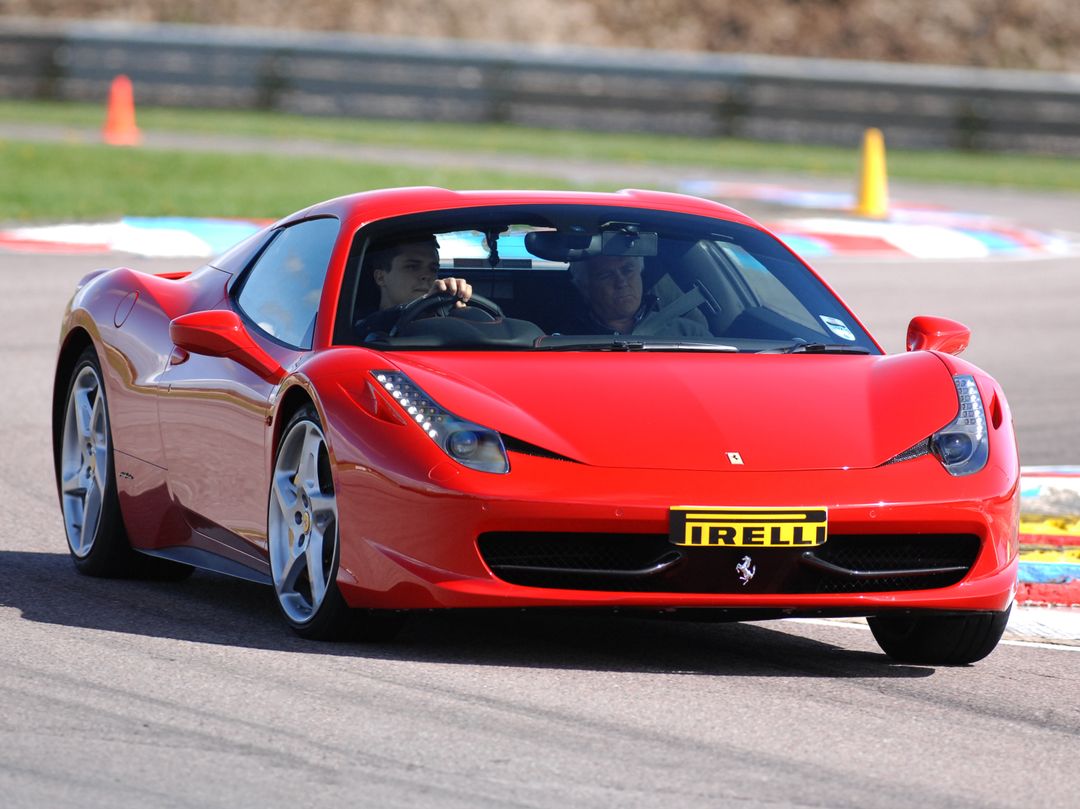 Two-Seat Racing Car Ride - Thruxton Circuit