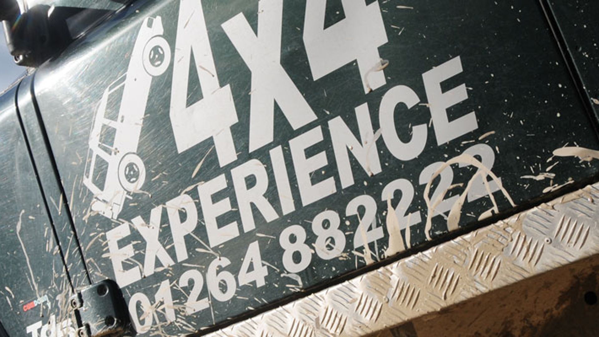 Off Road and 4x4 Driving Experience - Land Rover | Thruxton