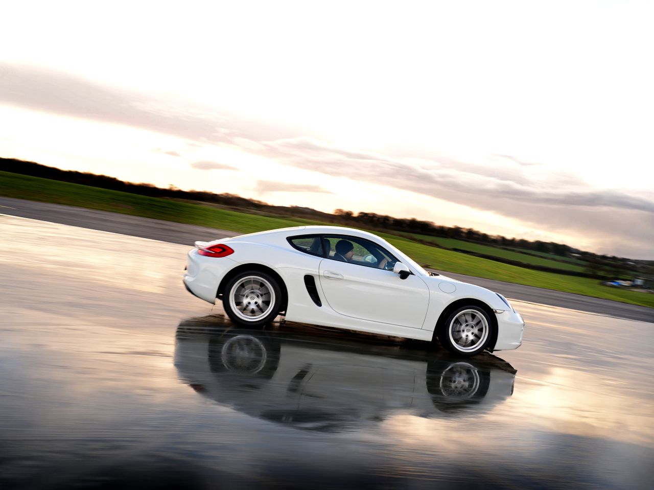Supercar Driving Experiences at UK's Fastest Track