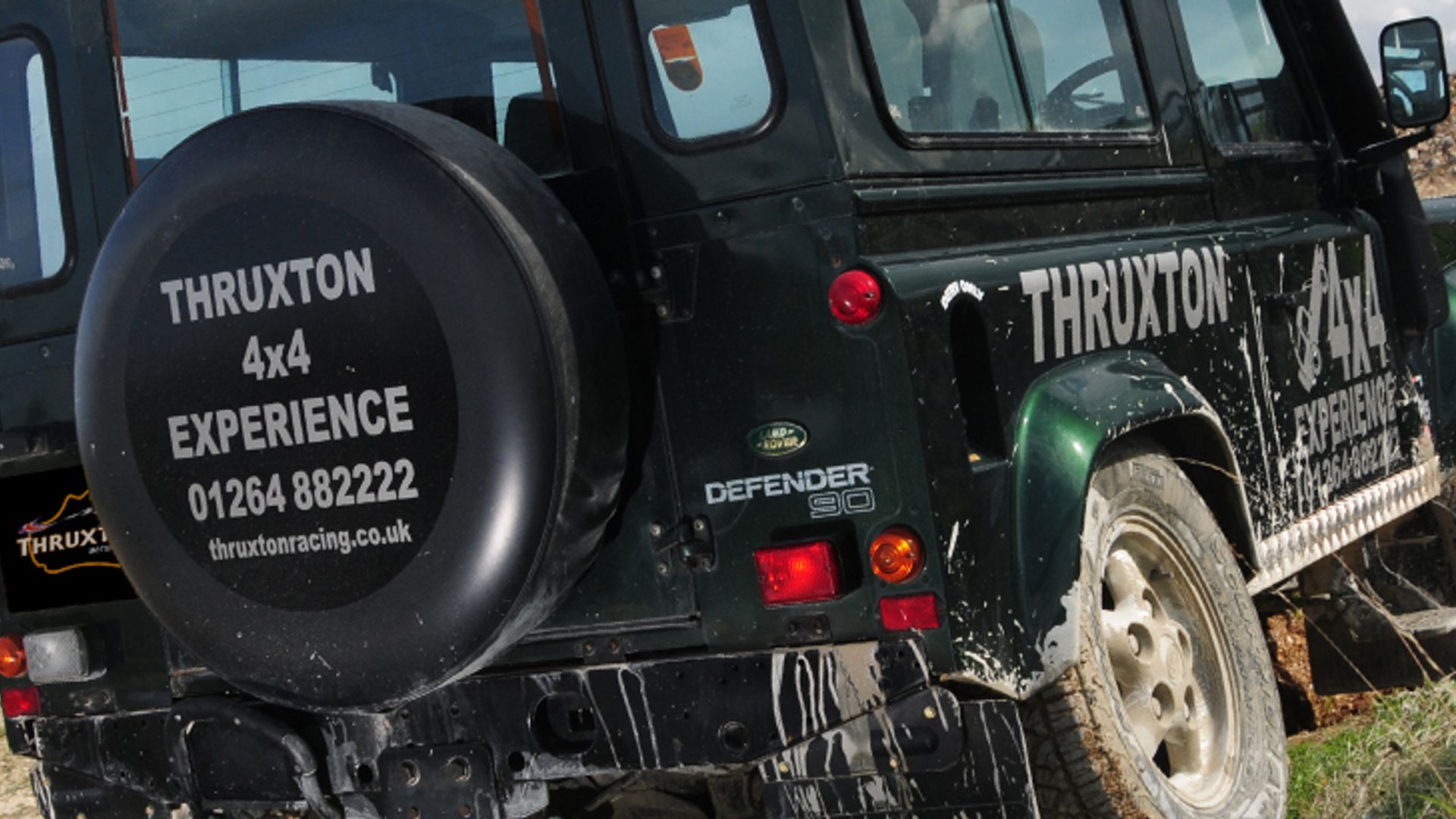 Off Road and 4x4 Driving Experience - Land Rover | Thruxton