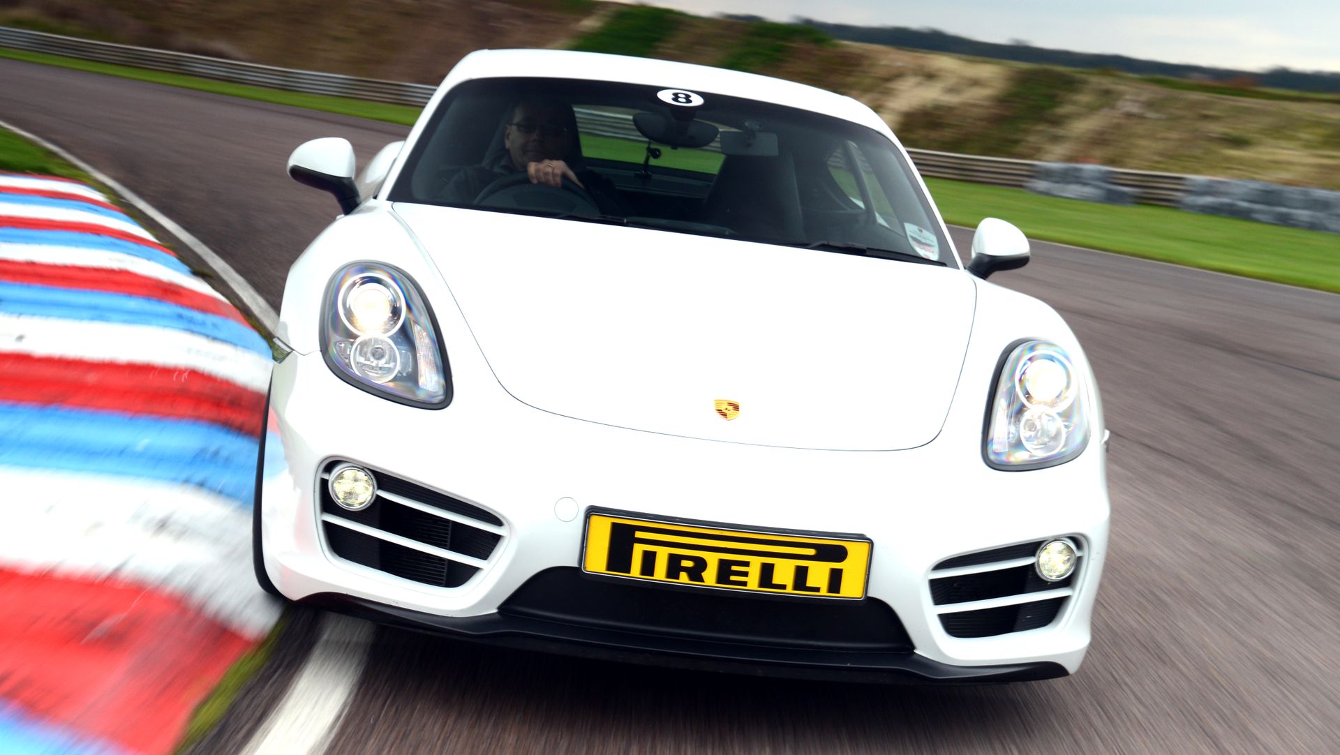 Racing Addict Driving Experience - Thruxton Circuit