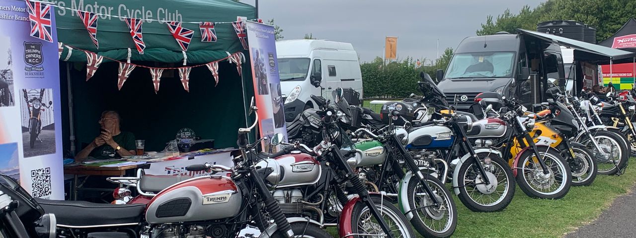 Bennetts British Superbike Championship - Thruxton Circuit
