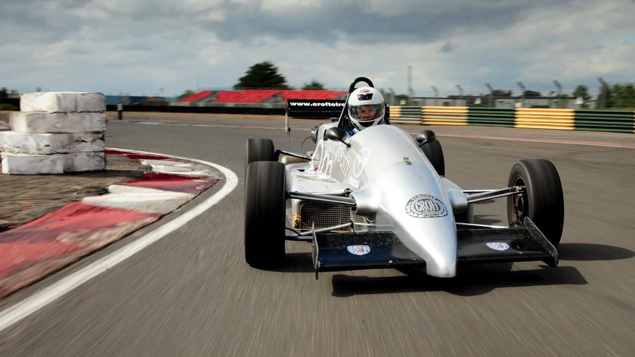 Racing Car Driving Experiences - Croft Circuit