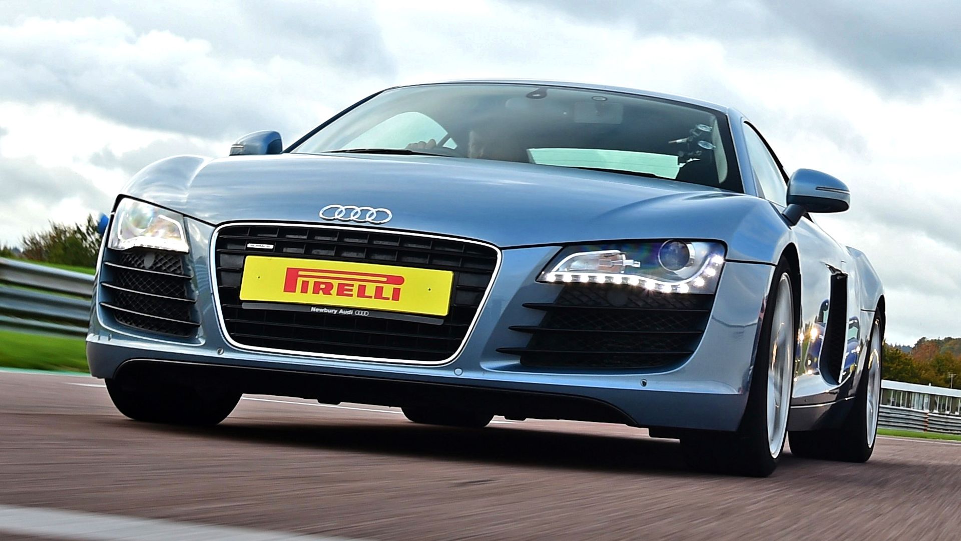 Audi R8 Thrill: 414HP Sports Car Thrill at Thruxton